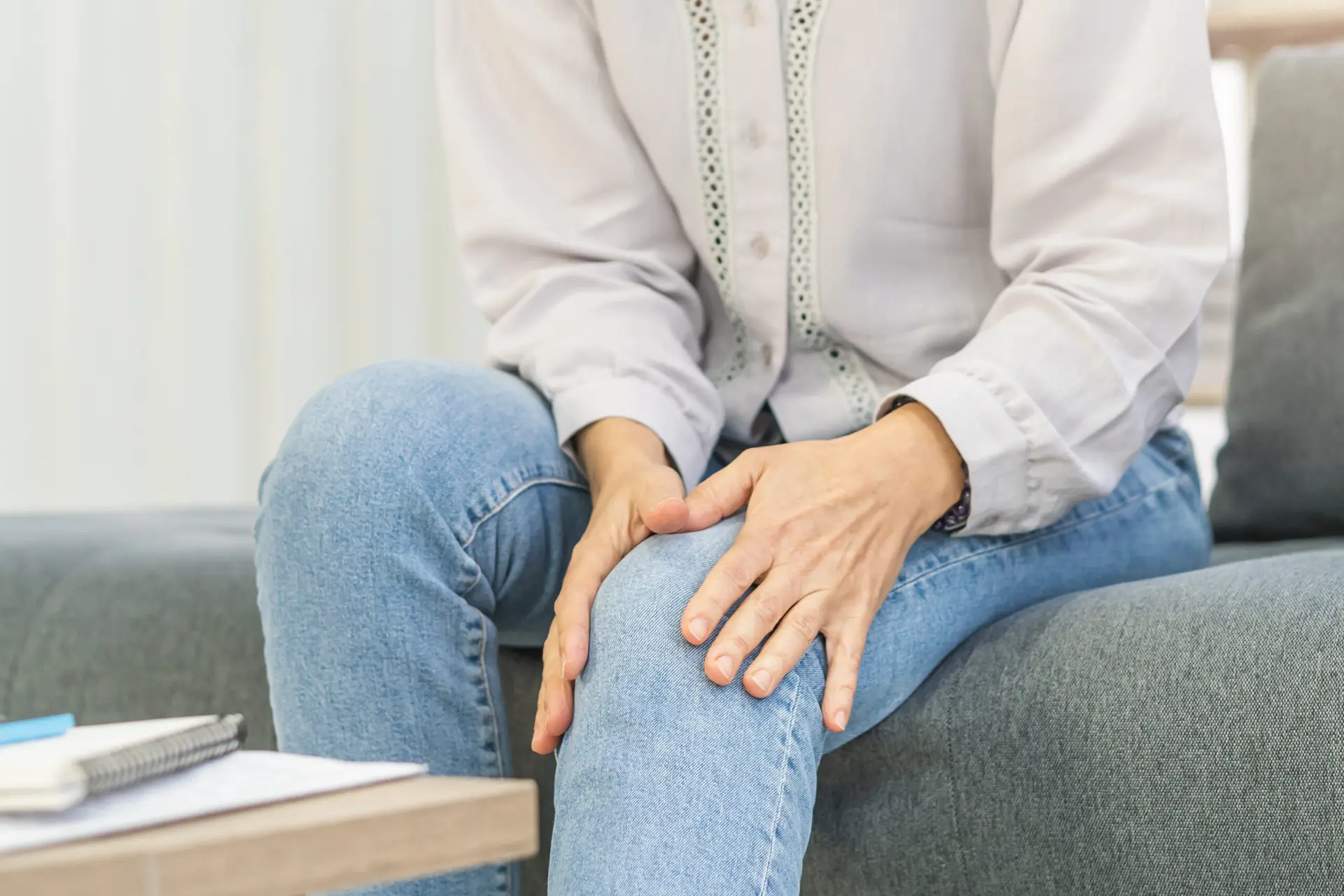 Stretches and Exercise for a Stiff Knee - Alliance Physical Therapy ...